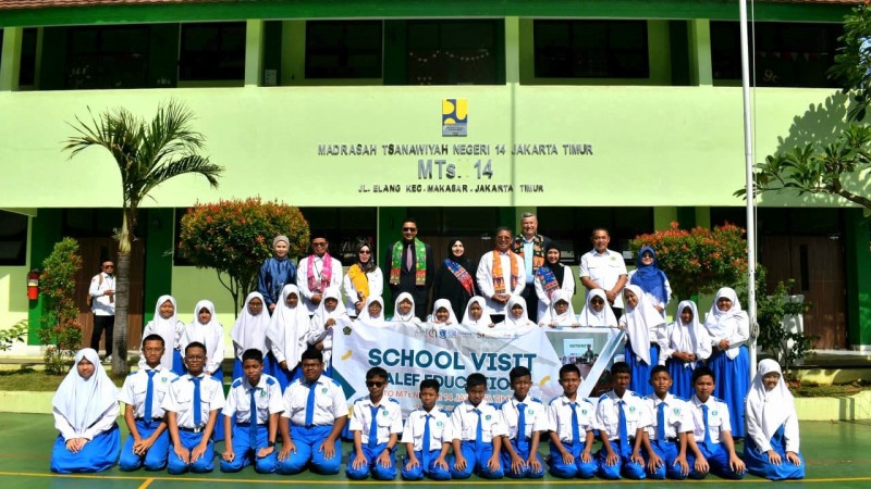 MTs Negeri 14 Jakarta Perkuat Pembelajaran Digital Melalui School Visit ...
